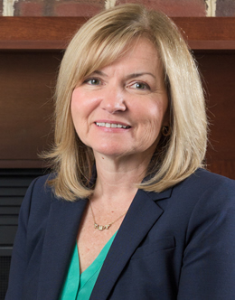 Kelly Houston, Social Media Certificate program graduate - University ...